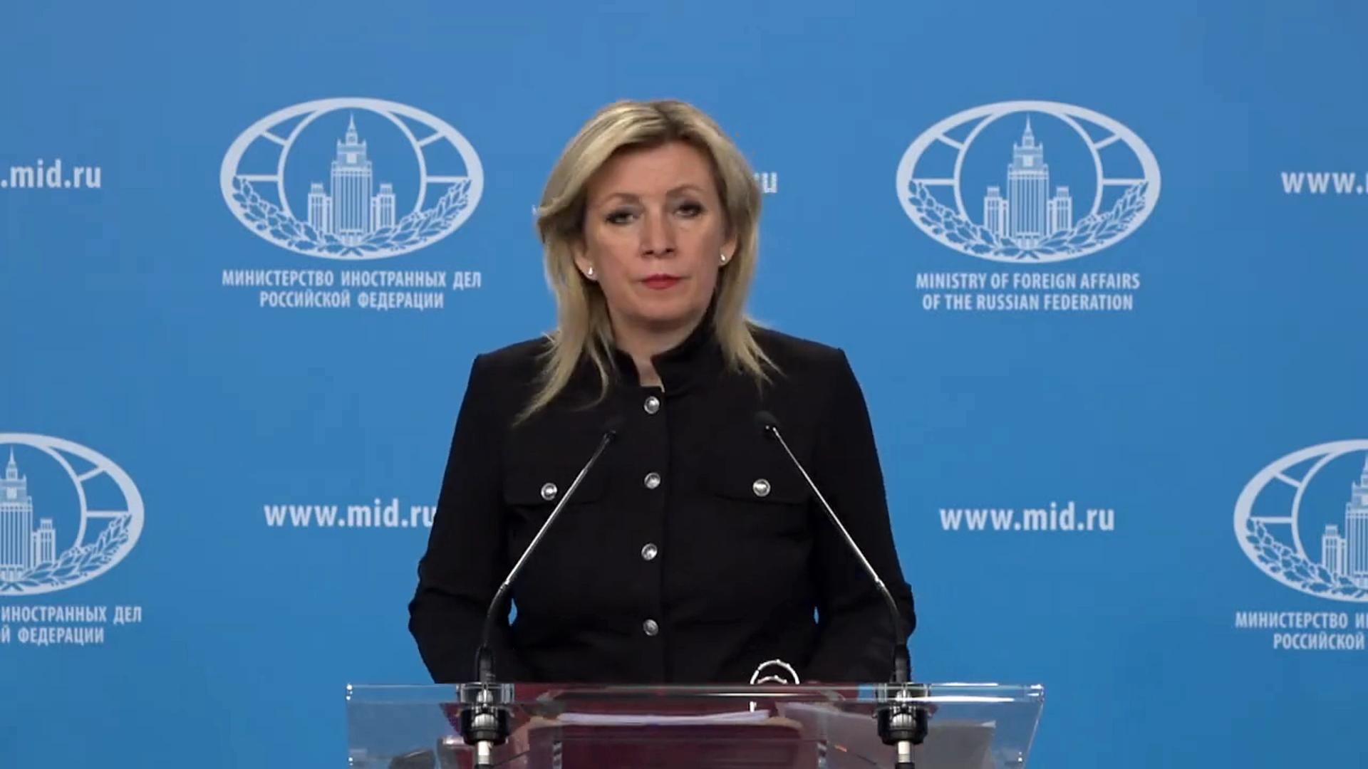 "Náhrobný kameň pre kyjevský režim“ - Maria Zacharovová viditeľne ...